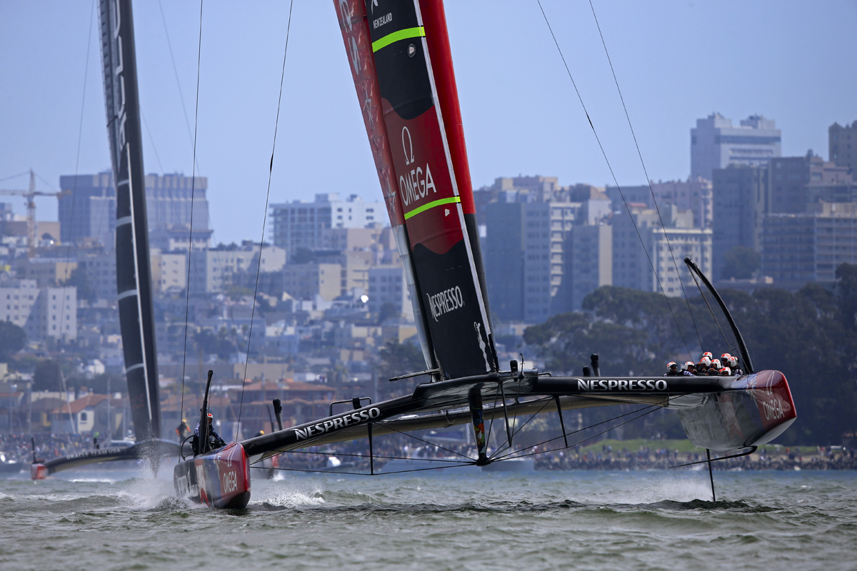 8 - Scuttlebutt Sailing News