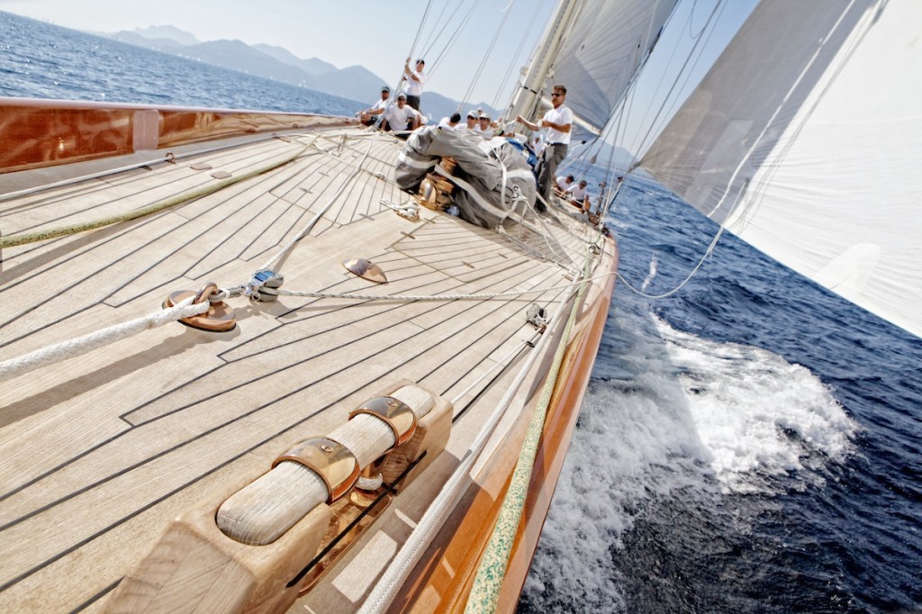 PHOTOS: J-Class Shamrock V >> Scuttlebutt Sailing News: Providing ...