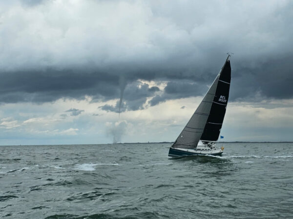 Waterhoos - Scuttlebutt Sailing News: Providing sailing news for sailors
