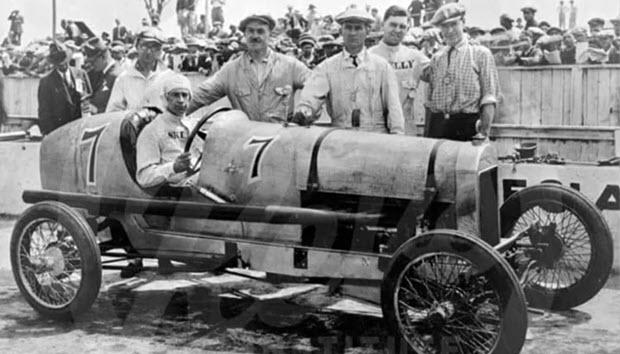 Taking the starting flag in Indianapolis >> Scuttlebutt Sailing News ...